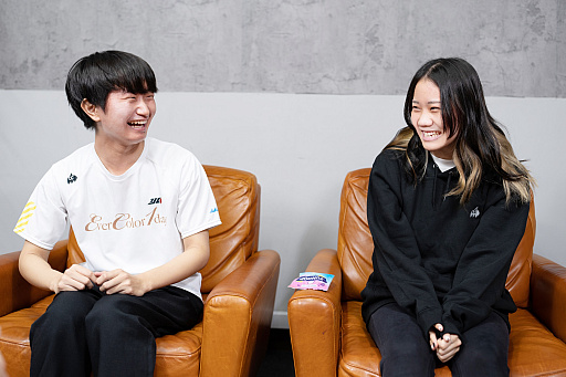 【PR】eスポーツチーム「AXIZ WAVE」に迫る練習密着＆インタビュー。強さの秘訣はメンバー同士の信頼と結束力